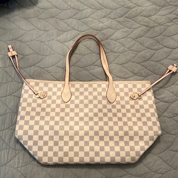 Bags | Elegant Checkered Tote Bag | Poshmark